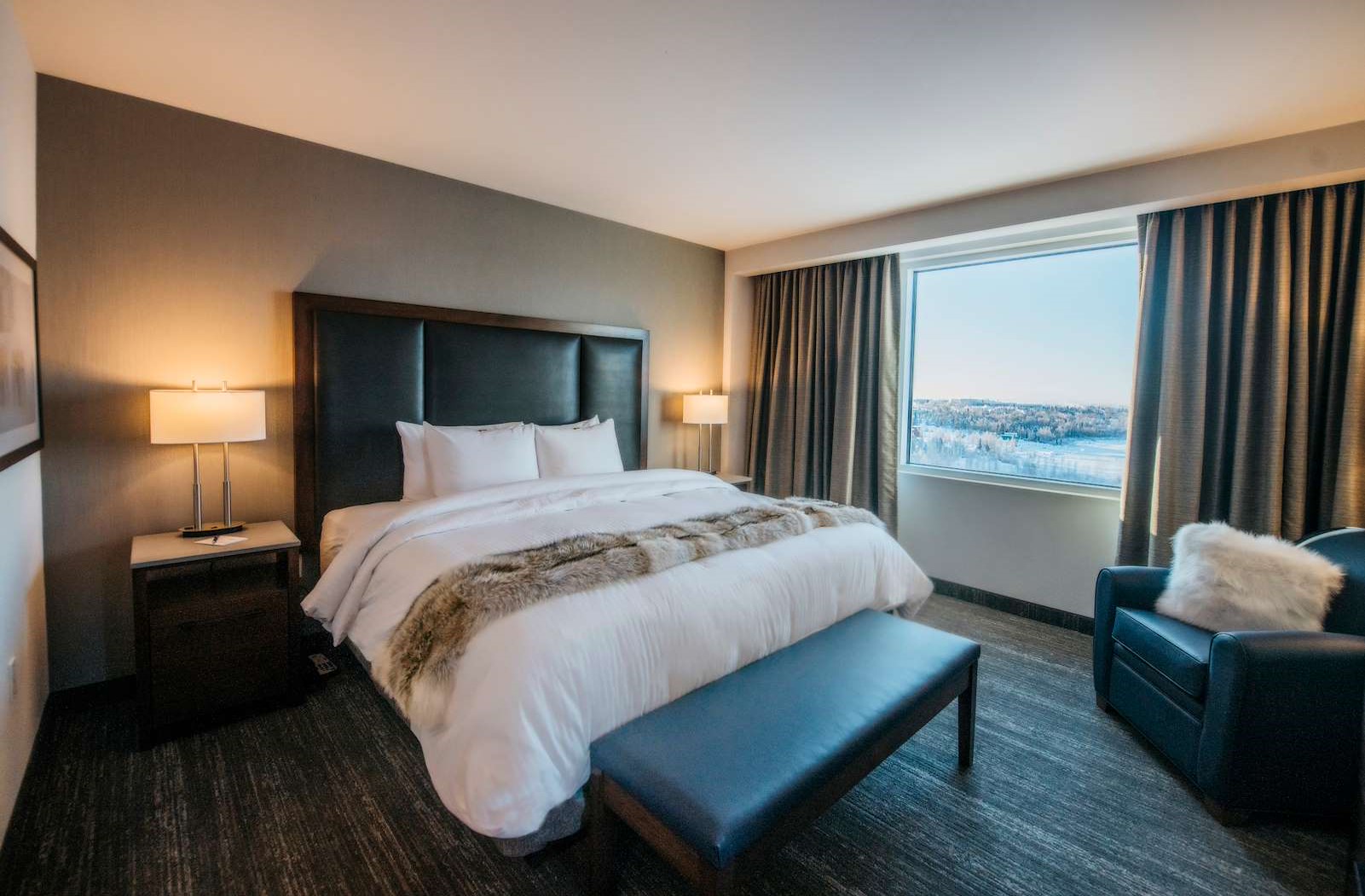 Hotel Specials and Deals in Yellowknife | Explorer Hotel